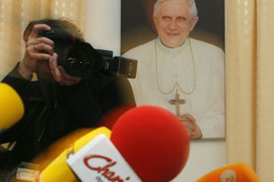 The Pope Meets the Press: Media Coverage of the Clergy Abuse Scandal ...