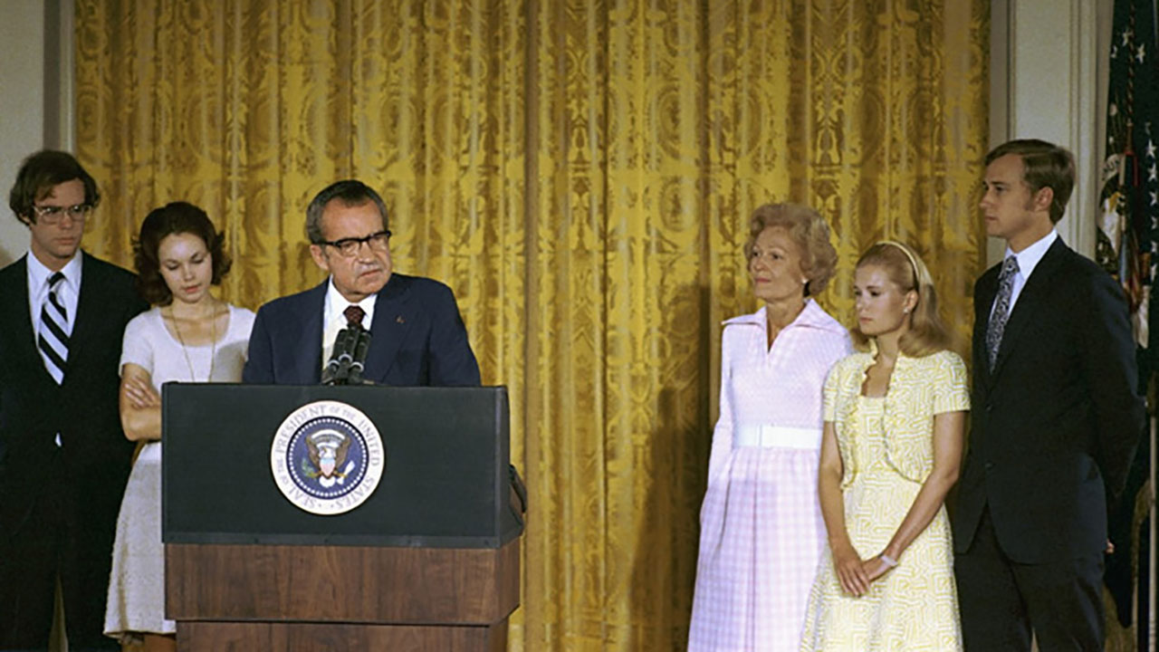 How the Watergate crisis eroded public support for Richard Nixon | Pew ...