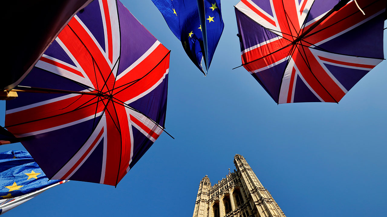 Brexit divides the UK, but so do partisanship and ideology | Pew ...