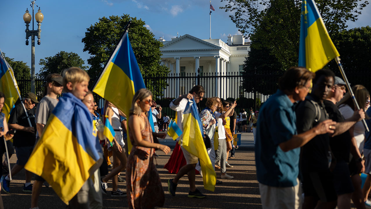 Americans are now less concerned about Ukraine war | Pew Research Center