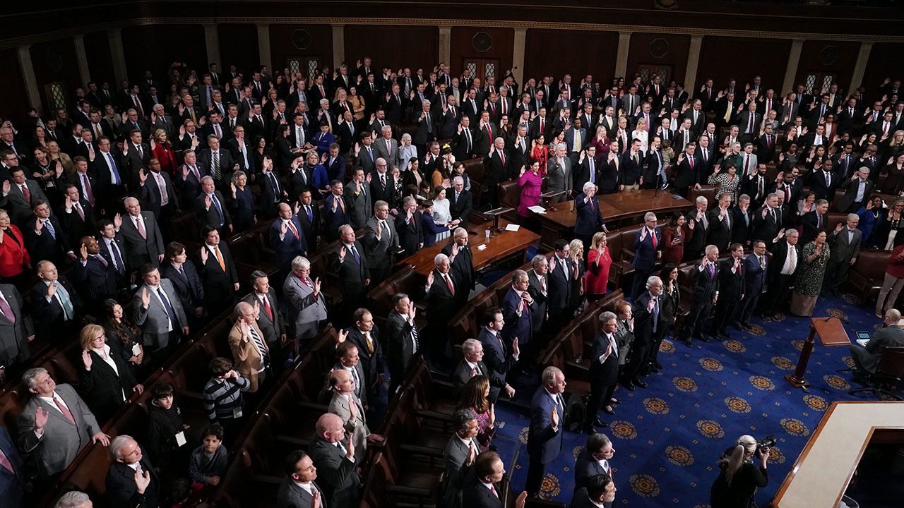 The changing face of Congress in 8 charts: Race, ethnicity, gender ...