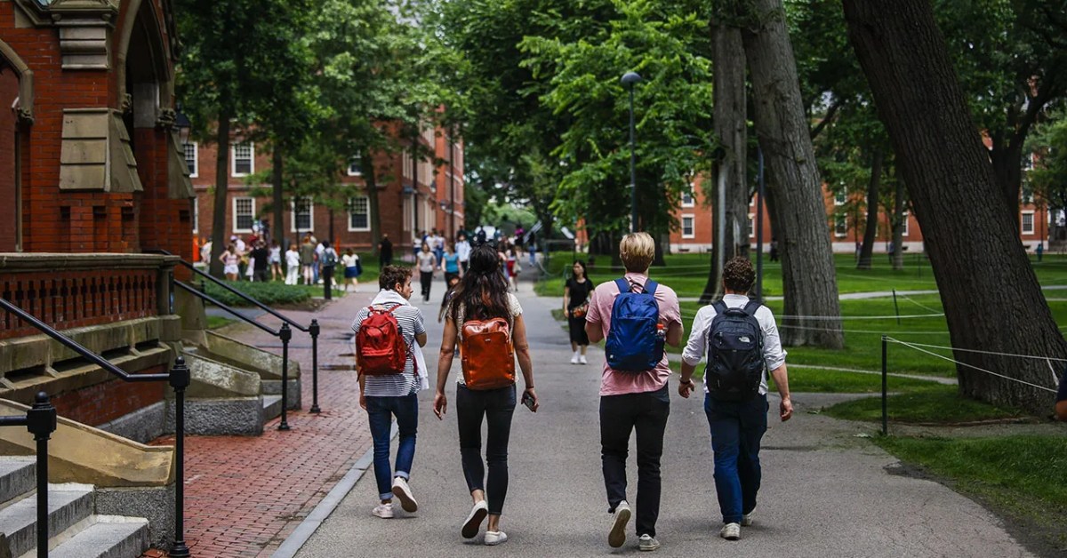 Private, selective colleges more likely to consider race, ethnicity in ...