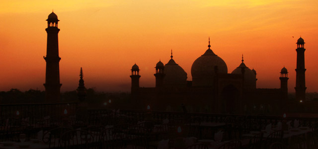 The World’s Muslims: Religion, Politics and Society | Pew Research Center