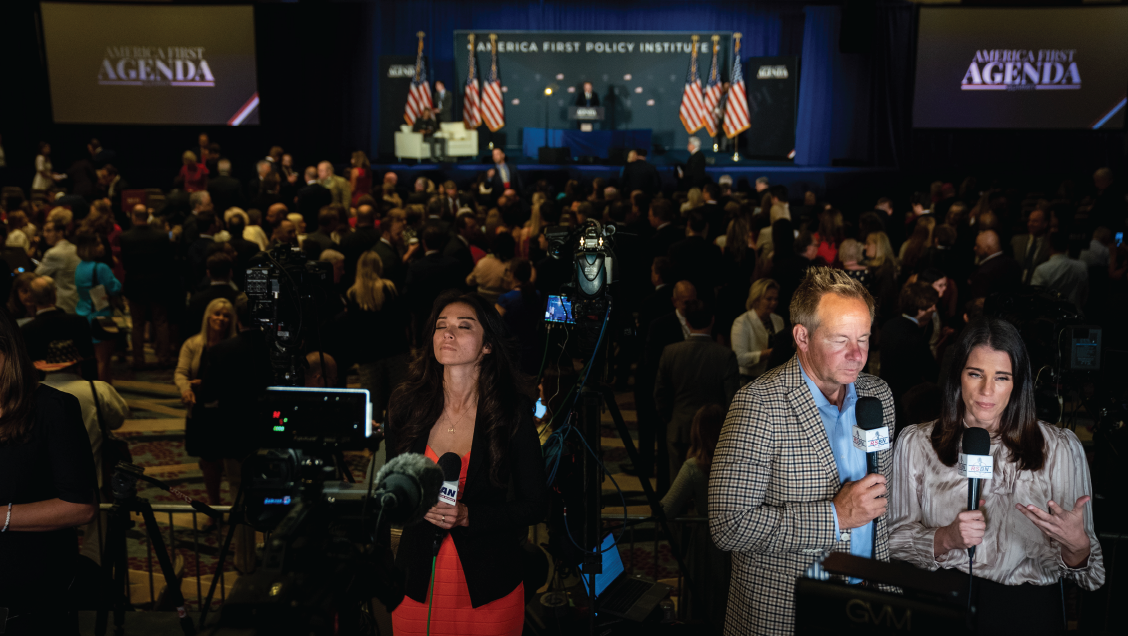 More Americans prefer journalists who share their political views over ...