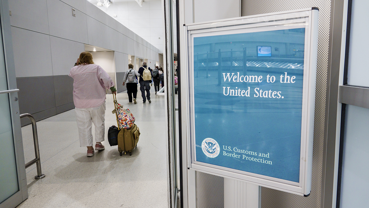 Nearly half say legal US immigration should stay at current levels ...