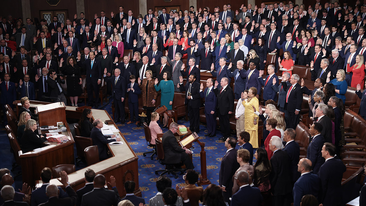 119th Congress: Demographic profile, change over time in 7 charts | Pew ...