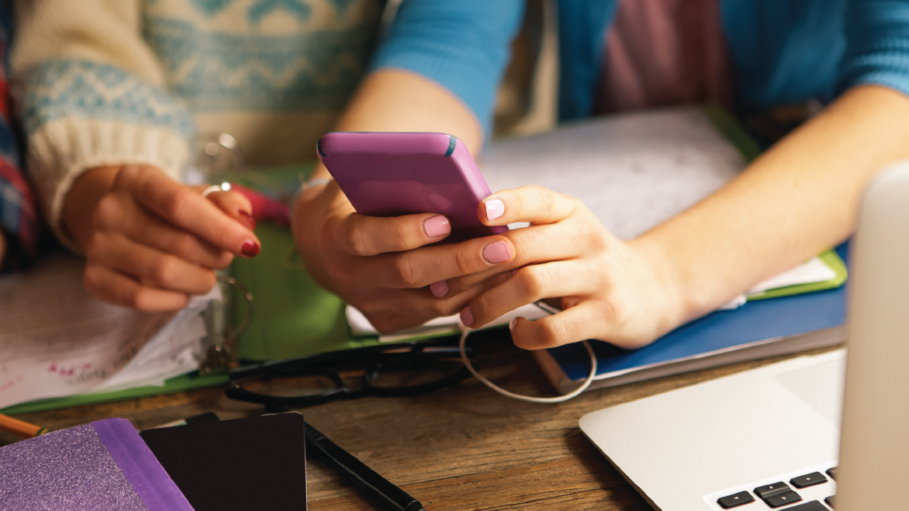 10 facts about teens and social media | Pew Research Center