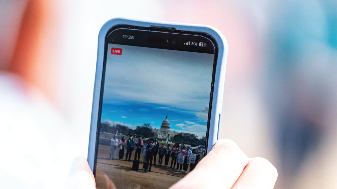 How important is social media for political and social involvement ...