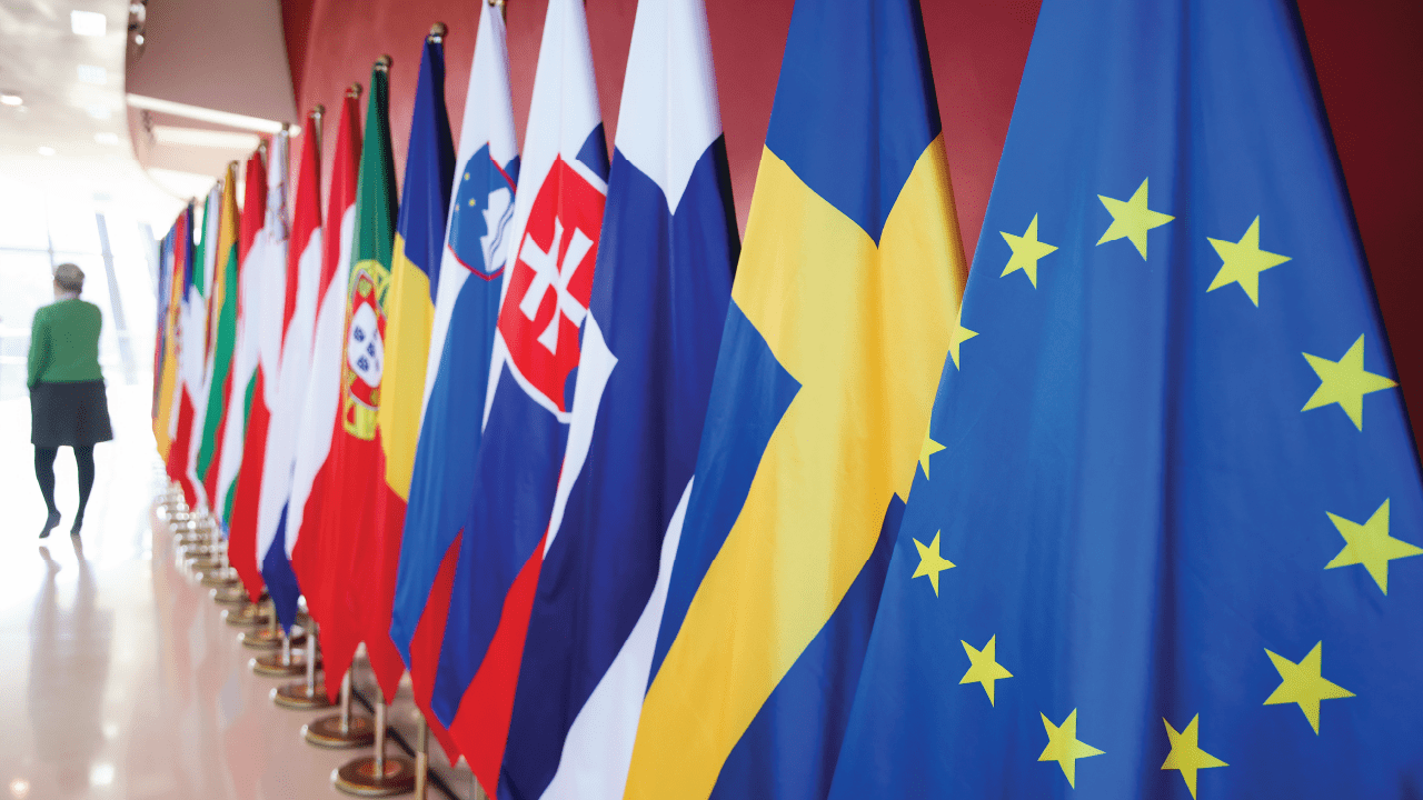 Views of EU remain mostly favorable across 25 countries in 2025 | Pew ...